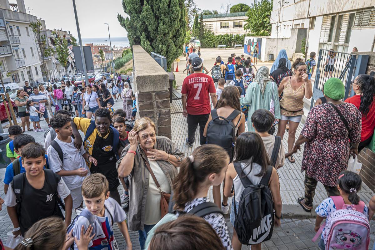 Rocafonda, el barrio que vio crecer a Yamal | FOTOS