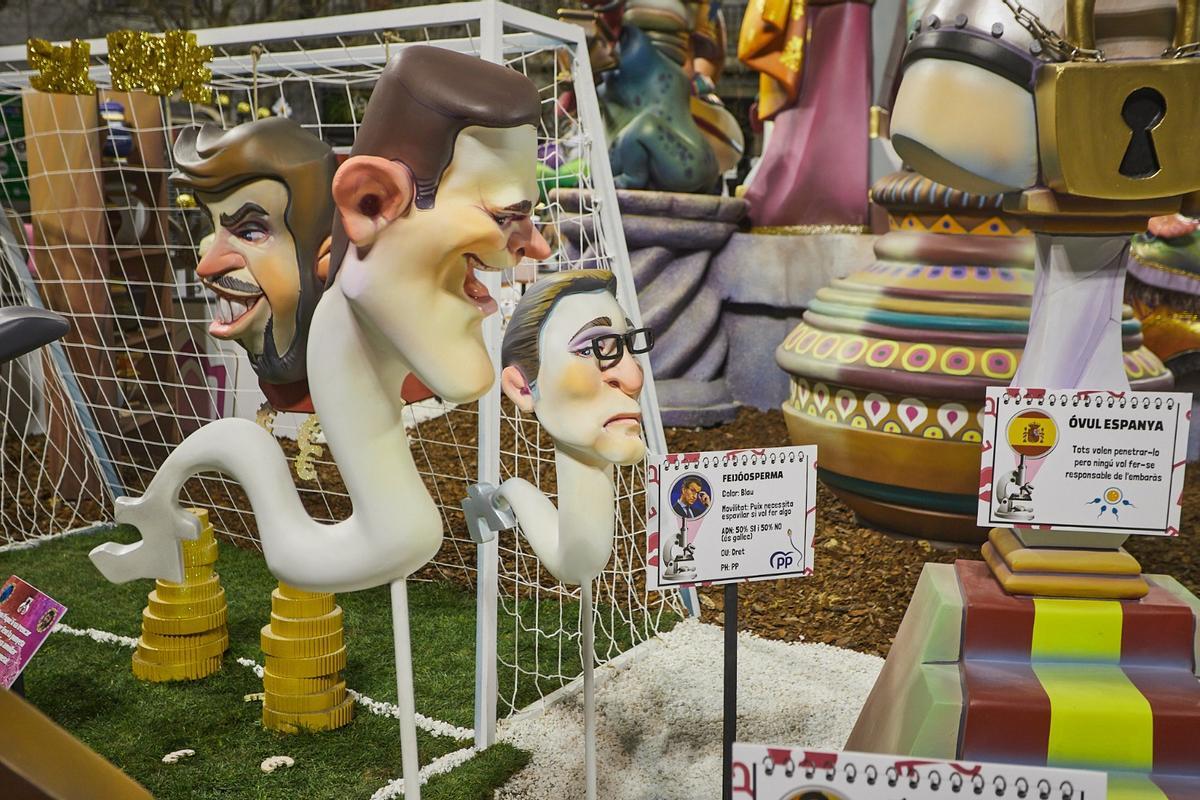 Selección de 'ninots' de la sección especial de las Fallas de Valencia ...