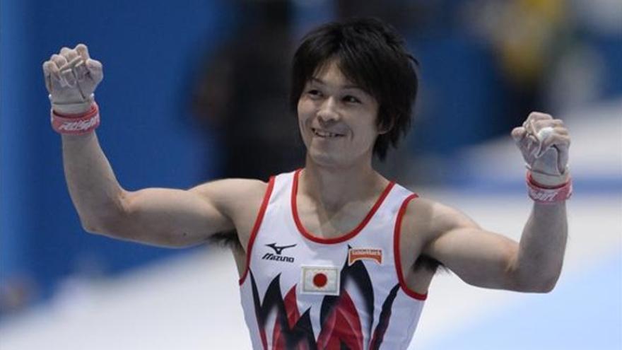 Uchimura agranda su leyenda con su cuarto Mundial consecutivo