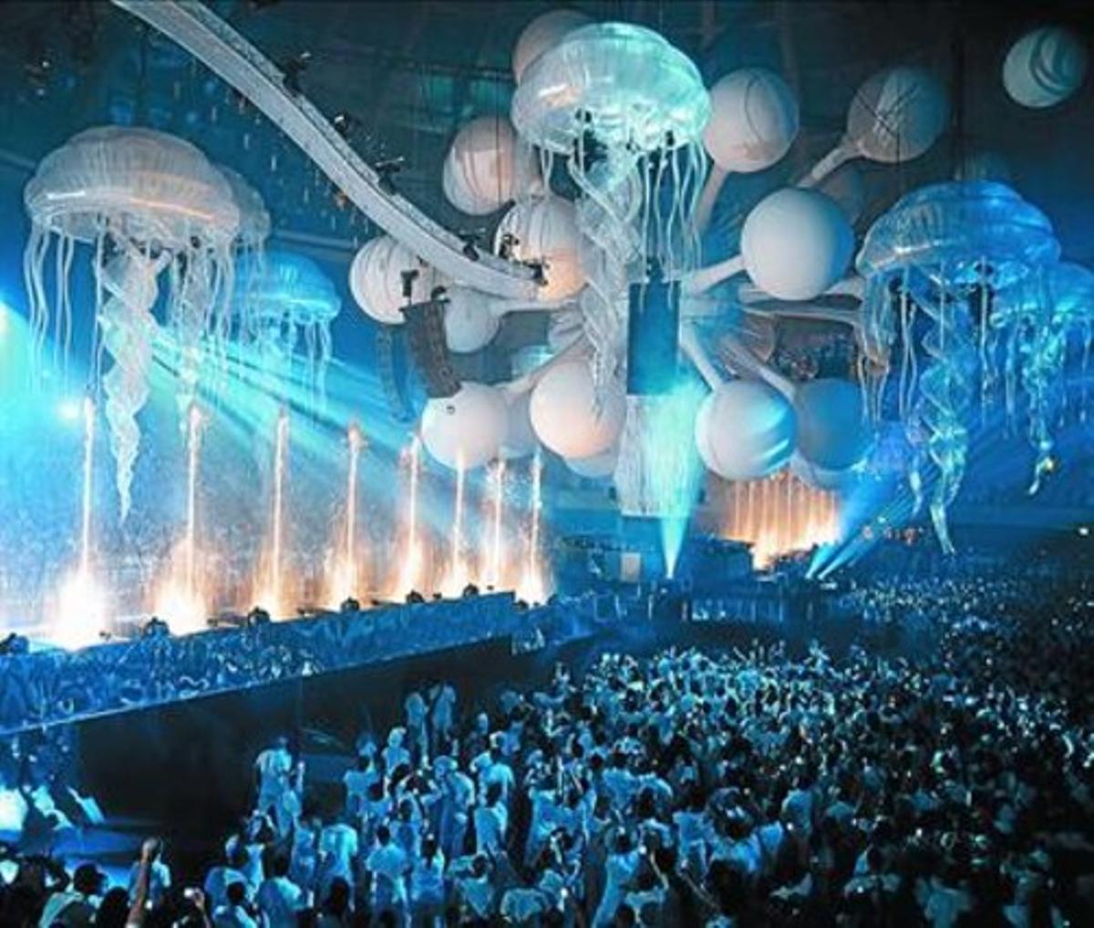 La mayor fiesta de baile y efectos del mundo echa el ancla en BCN