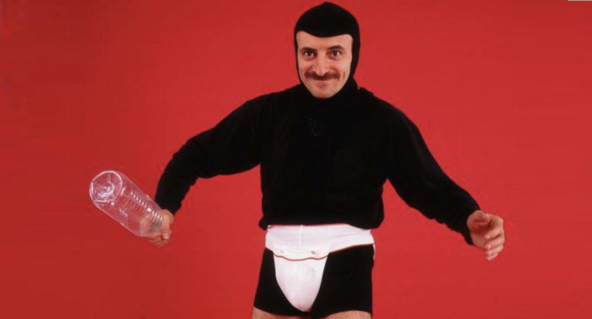 Torra, nuestro Tafazzi, por Ernest Alós