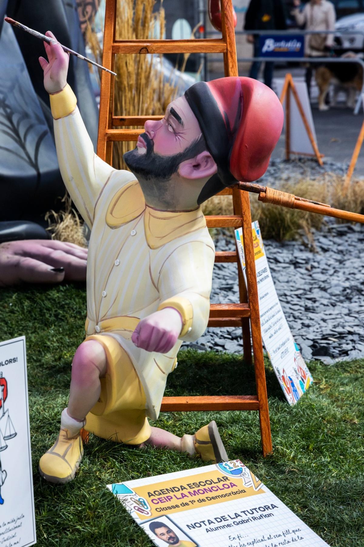 Selección de 'ninots' de la sección especial de las Fallas de Valencia ...