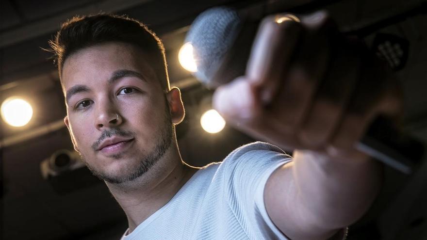 Mario Fernández: «¿Mi profesión ideal? Mago 'beatboxer'»