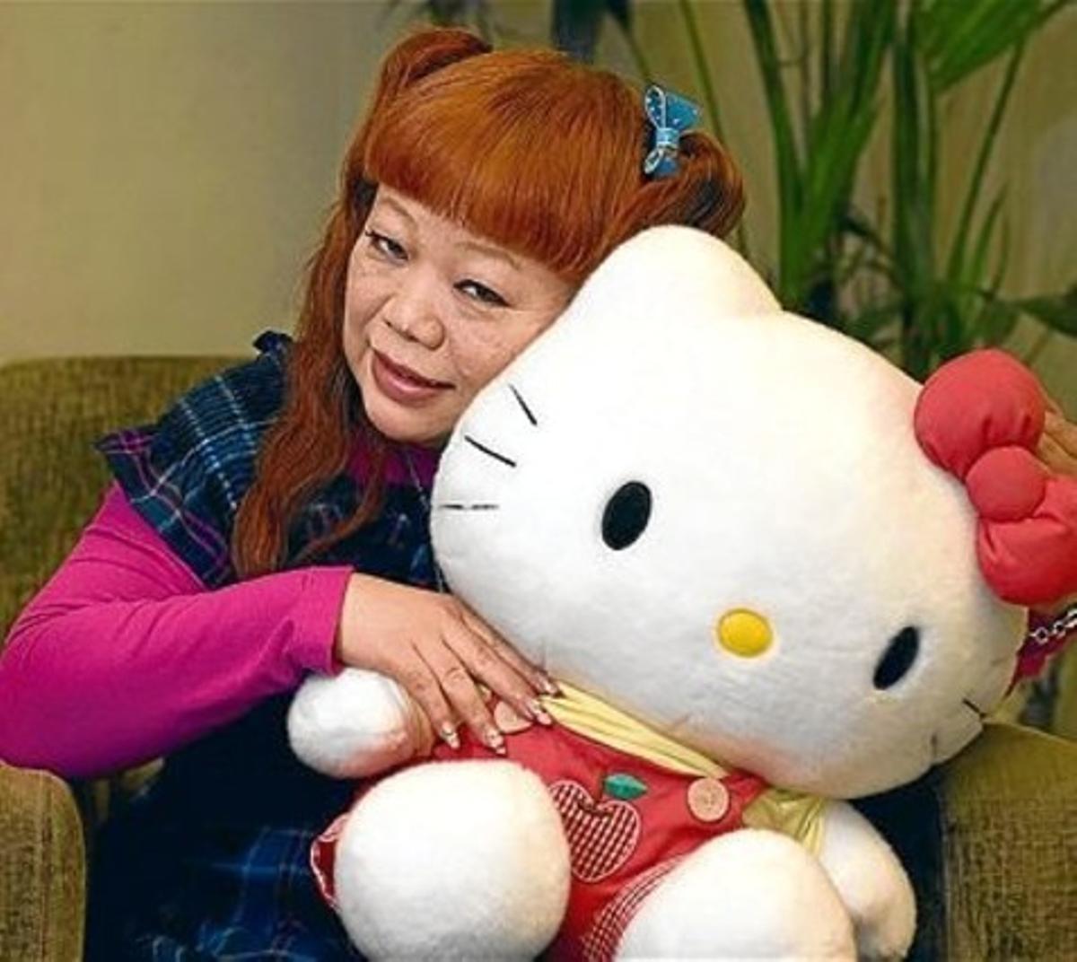 Yuko Yamaguchi: «Hello Kitty nos recuerda que aún somos niños»