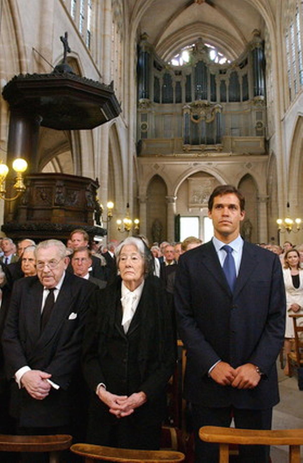 Mor Emmanuella Dampierre, àvia de Lluís Alfons de Borbó