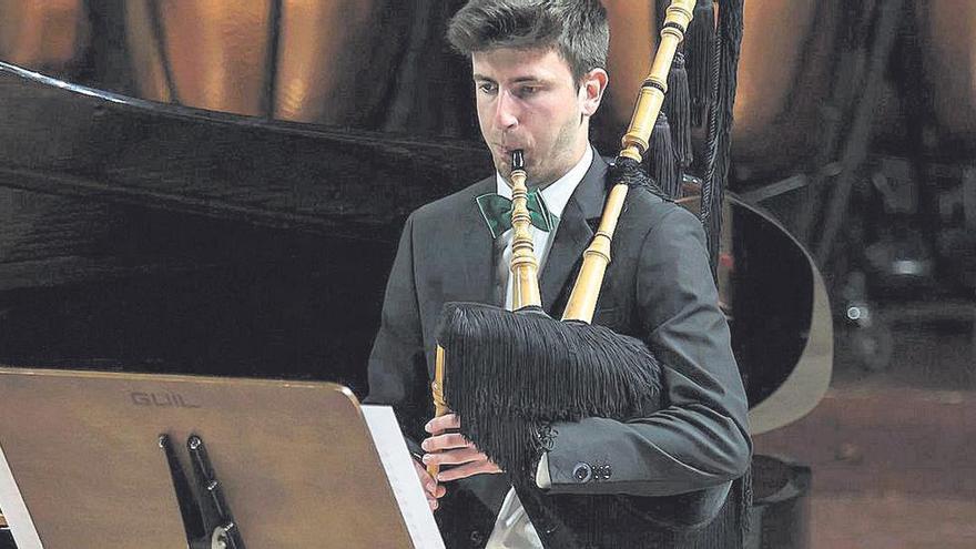 Daniel Meré, el gaitero "más famoso del mundo" por su versión del ...