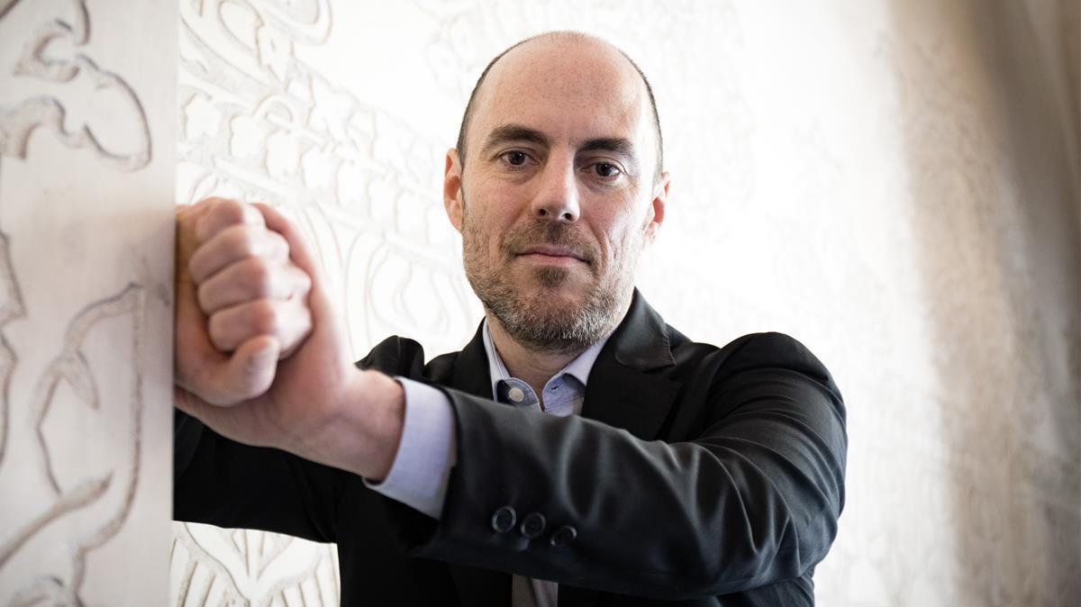 Keith Lowe: "Sentir-se màrtir fa que una nació no miri cap endavant"