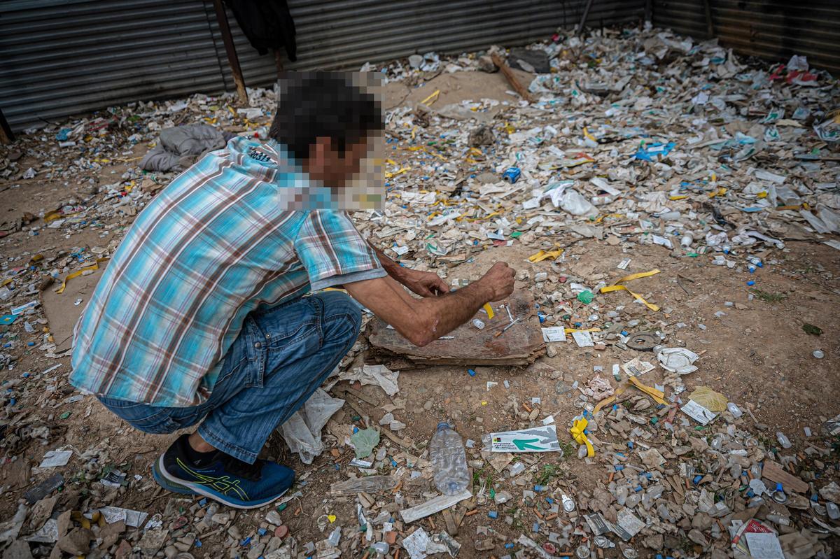 La Mina Barcelona | Los campamentos de la droga "barata", en imágenes