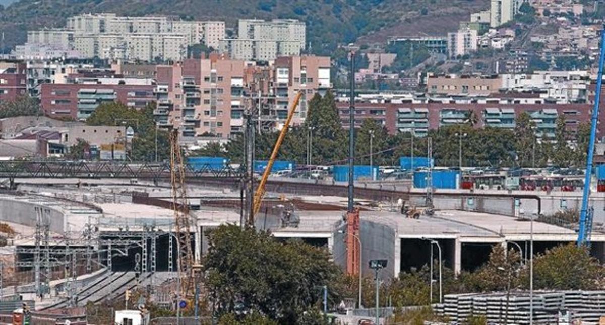 Las obras ocupan los 3,8 km del corredor Sagrera-Sant Andreu