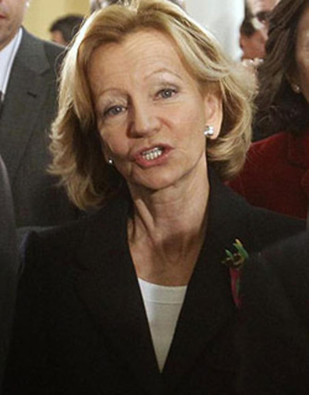 La ministra de Economía resalta que España no necesita un rescate ...