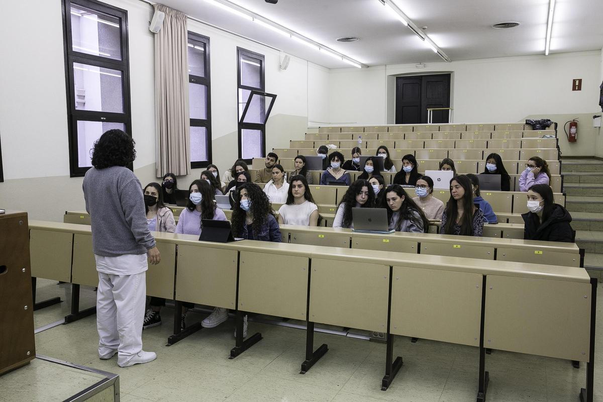 L’Escola d’Infermeria de la UB passa a ser facultat