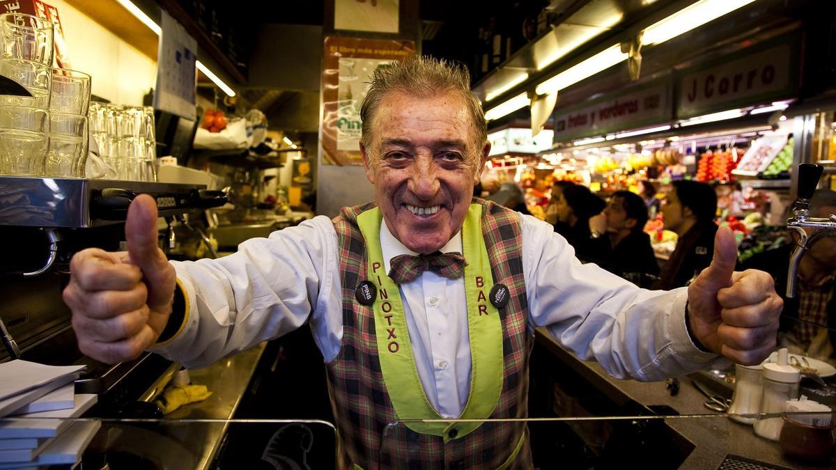 El pódcast de El Periódico: Adiós a Juanito, del bar Pinotxo, el alma ...