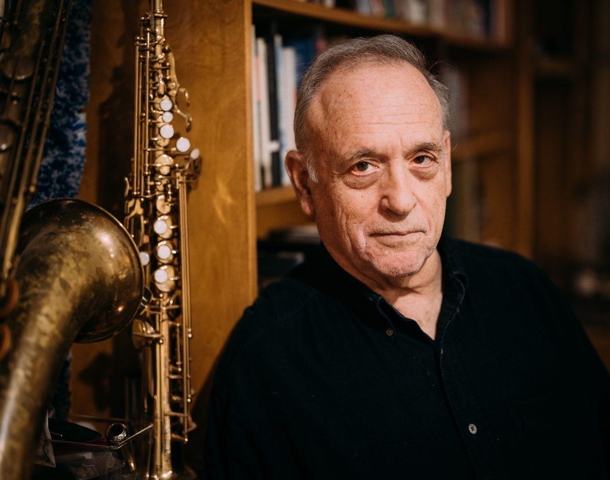 Entrevista a Mark Vonnegut: «Vaig escriure sobre la meva bogeria com si ...