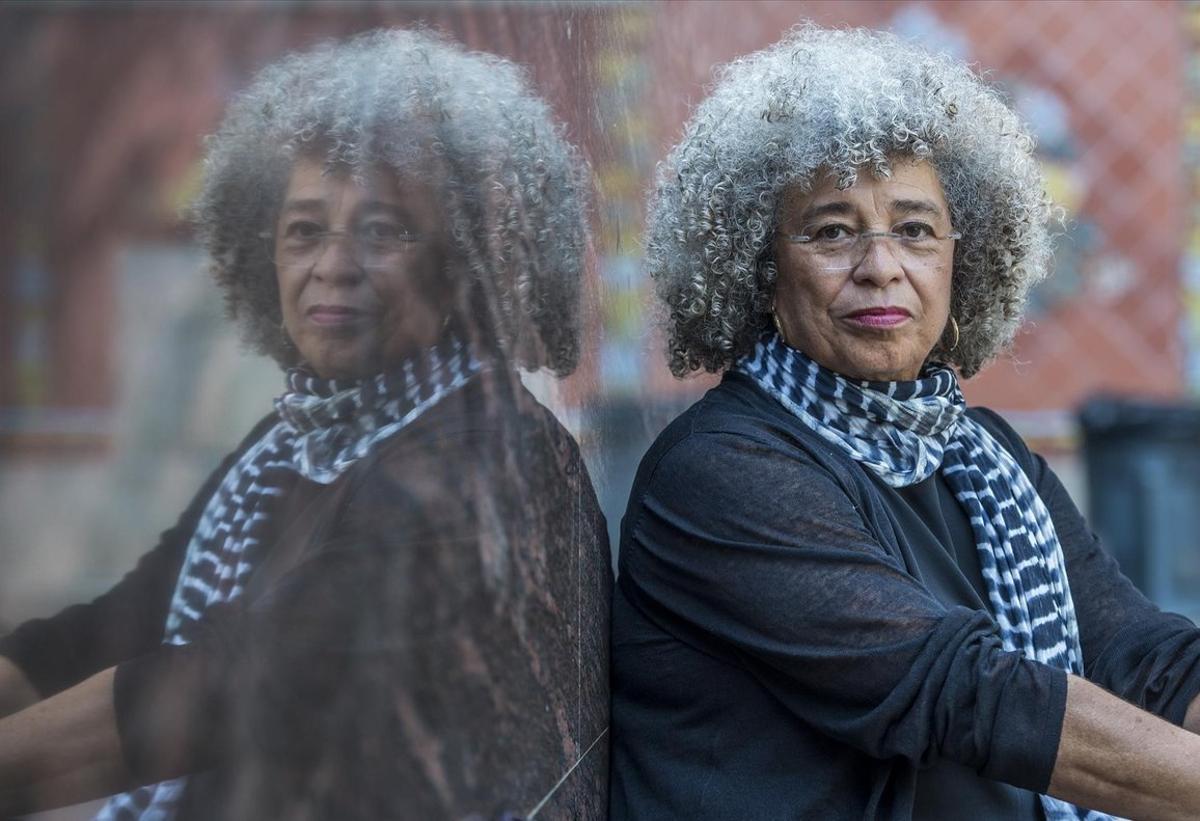 Angela Davis: la lucha no fue -no será- en vano | Limón & Vinagre, por ...
