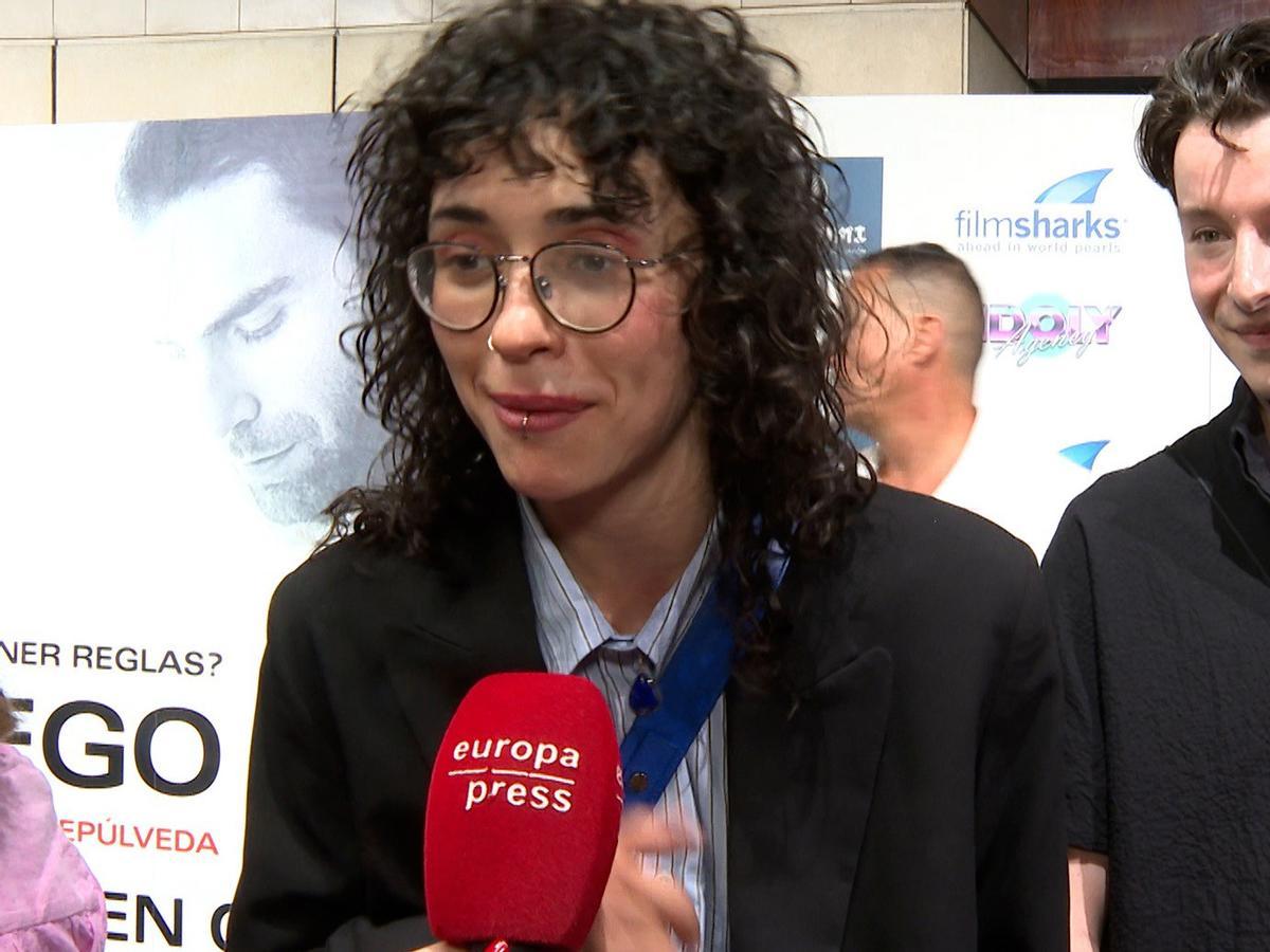 Alice Wonder, su espontáneo mensaje a su fan más ilustre, la Reina ...