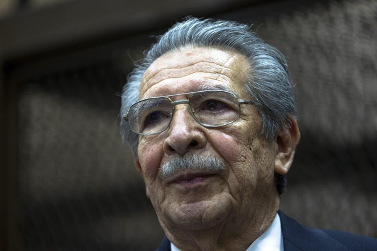Comienza el juicio al exdictador guatemalteco Rios Montt