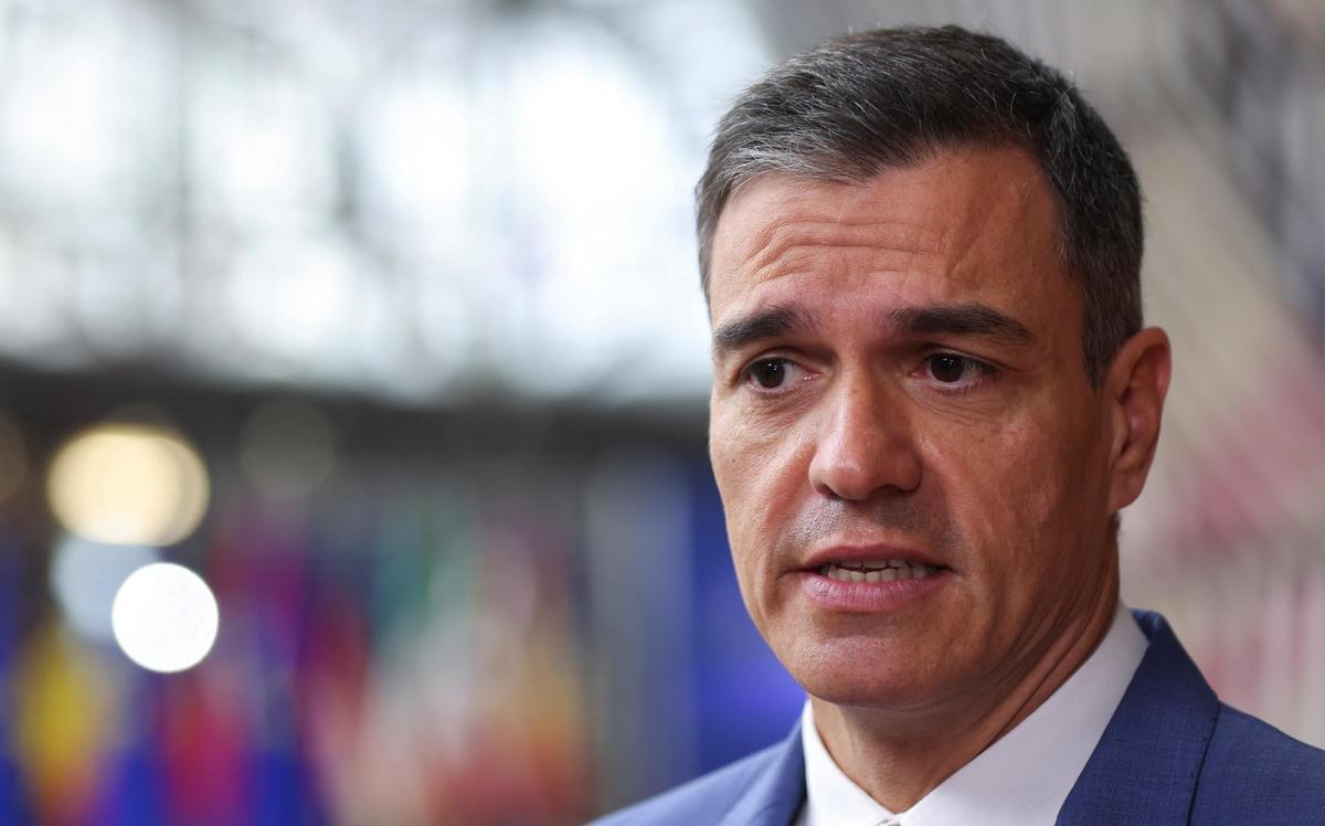 Sánchez estrena la presidencia española de la UE con un viaje a Kiev ...