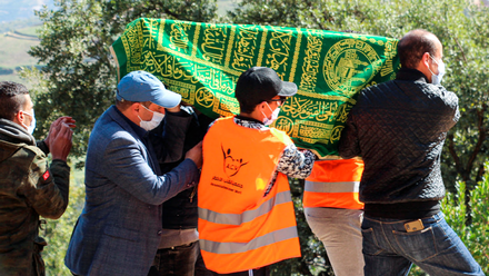 Entierro multitudinario de Rayan, el niño que murió atrapado en un pozo en Marruecos