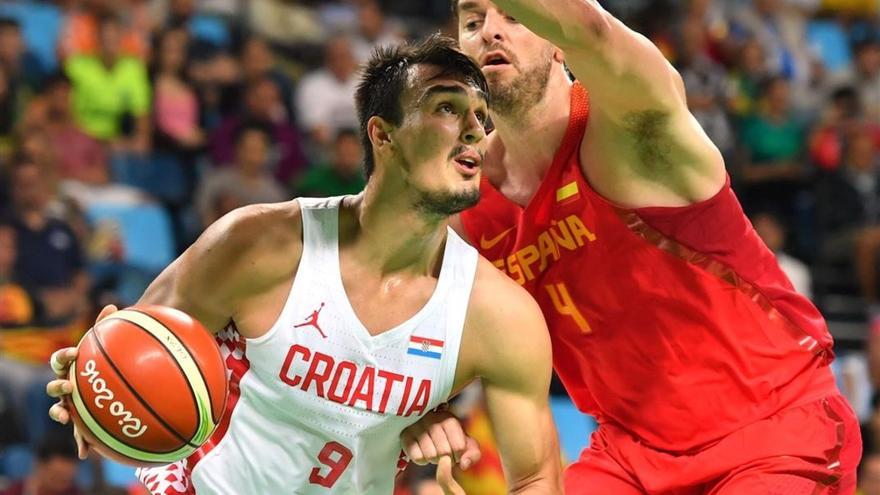 Bofetón a España para empezar