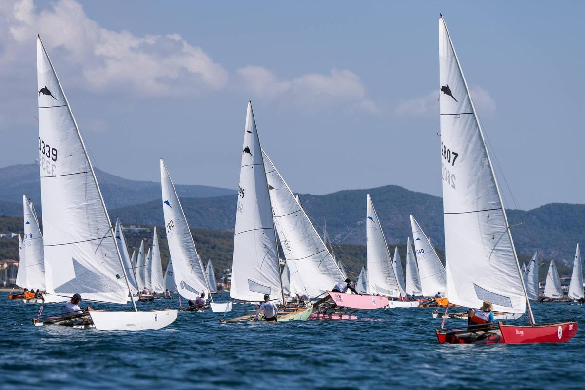 Exhibición de 'patí català' en al Copa América de Vilanova i la Geltrú ...