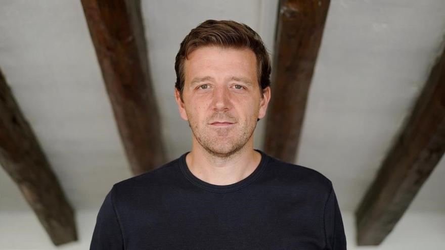 Alex Beard: "Deberíamos cambiar los exámenes y la forma de evaluar"