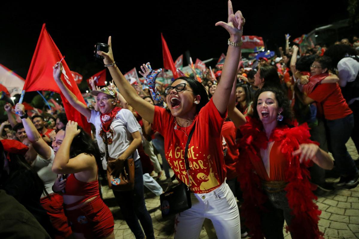 Los seguidores de Lula da Silva celebran su victoria | FOTOS