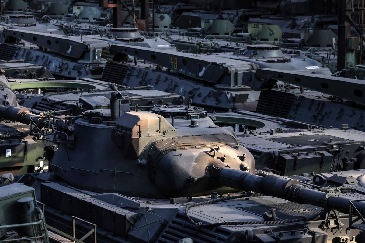 Tanques Leopard 1 en un hangar en Bélgica | FOTOS