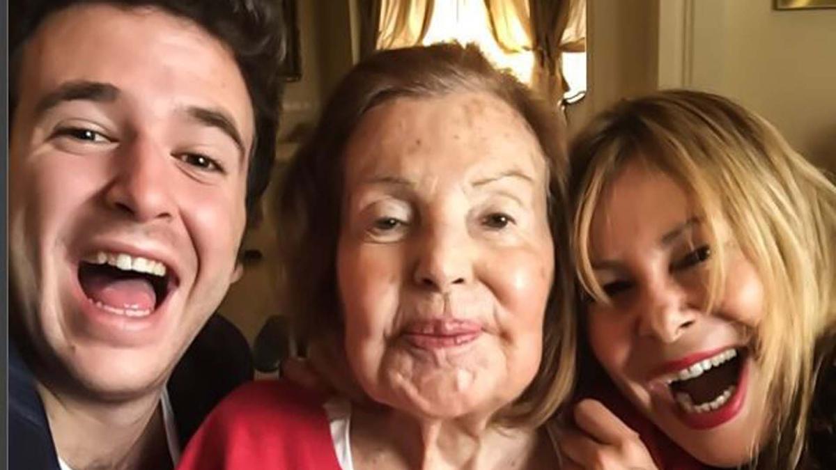 Ana Obregón, imágenes de una vida.