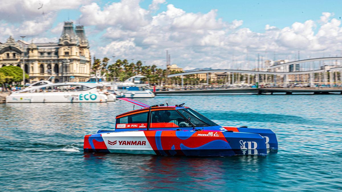 Este el Chase zero, el catamarán de hidrógeno de la Copa América | FOTOS