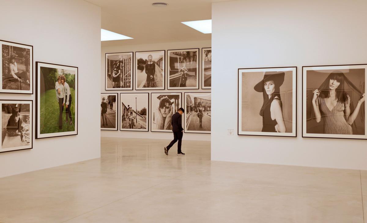 Steven Meisel expone sus fotos en A Coruña: vuelven las supermodelos ...