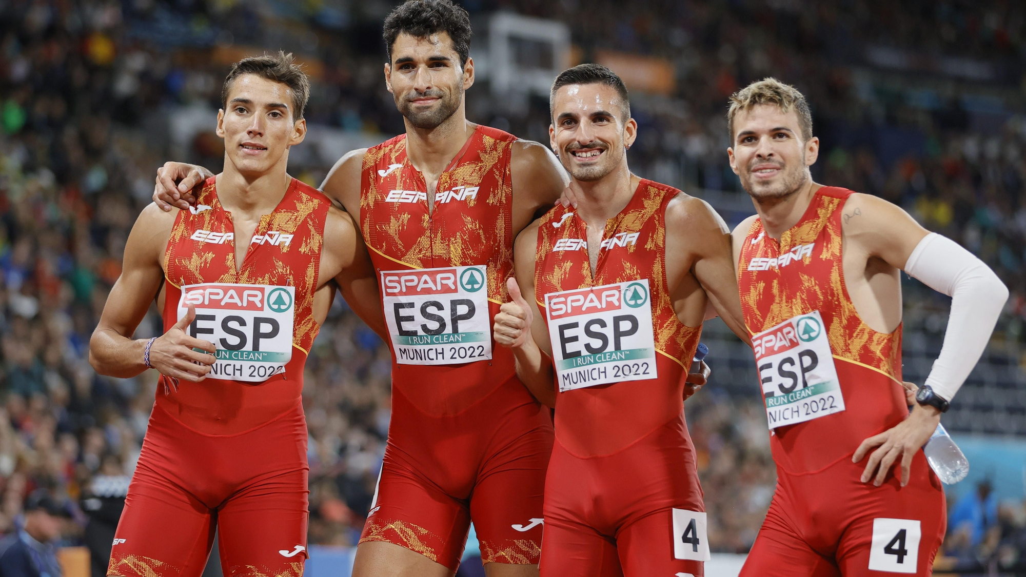 the-4x400-relay-achieves-the-spanish-record-but-it-is-not-enough-to-get