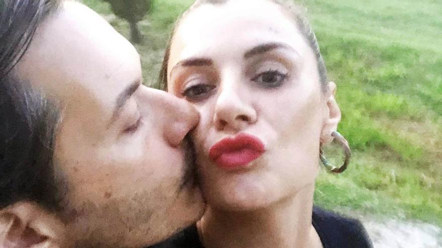 Miren Ibarguren y Alberto Caballero dan la bienvenida a su primer hijo