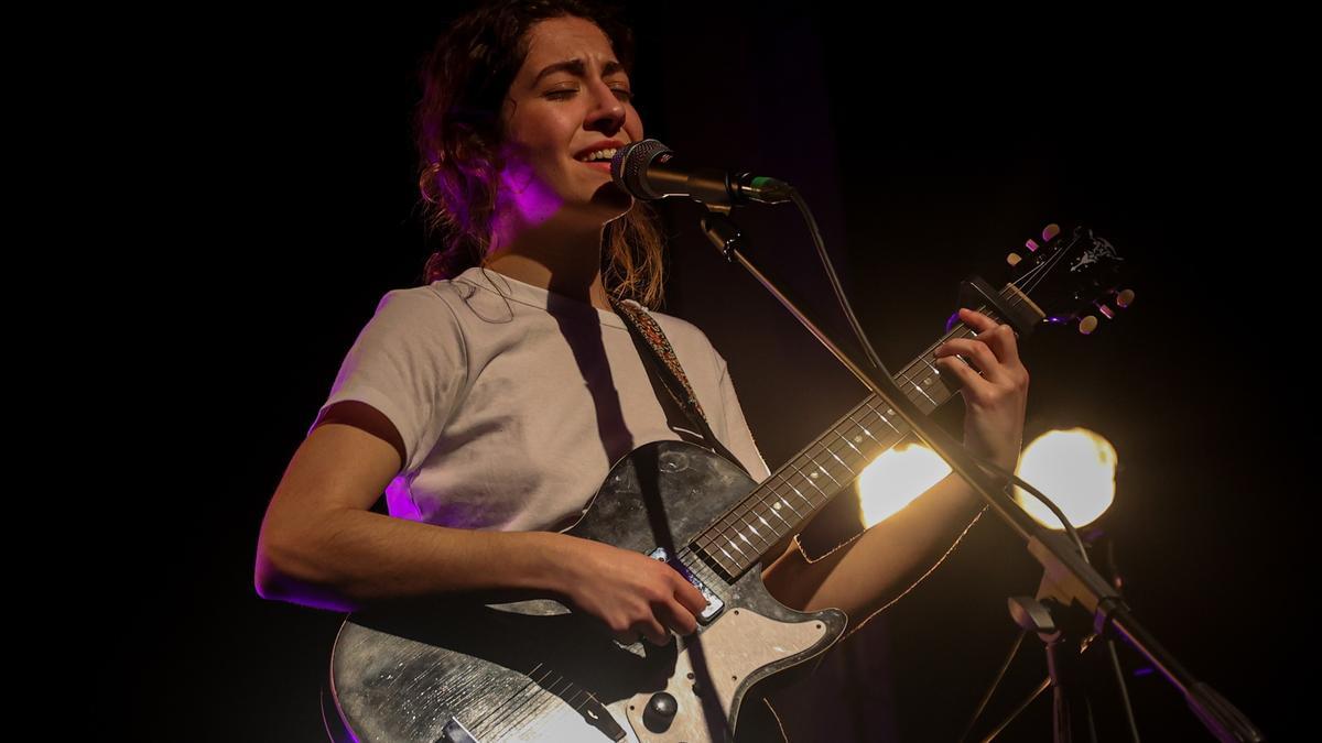 Maria Jaume, poder triplicado en Fabra i Coats