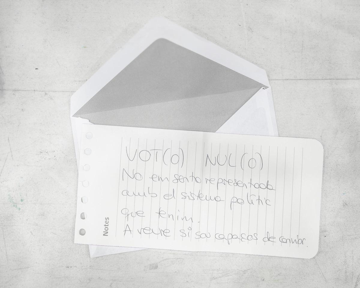 Doce votos nulos del 23J en Catalunya