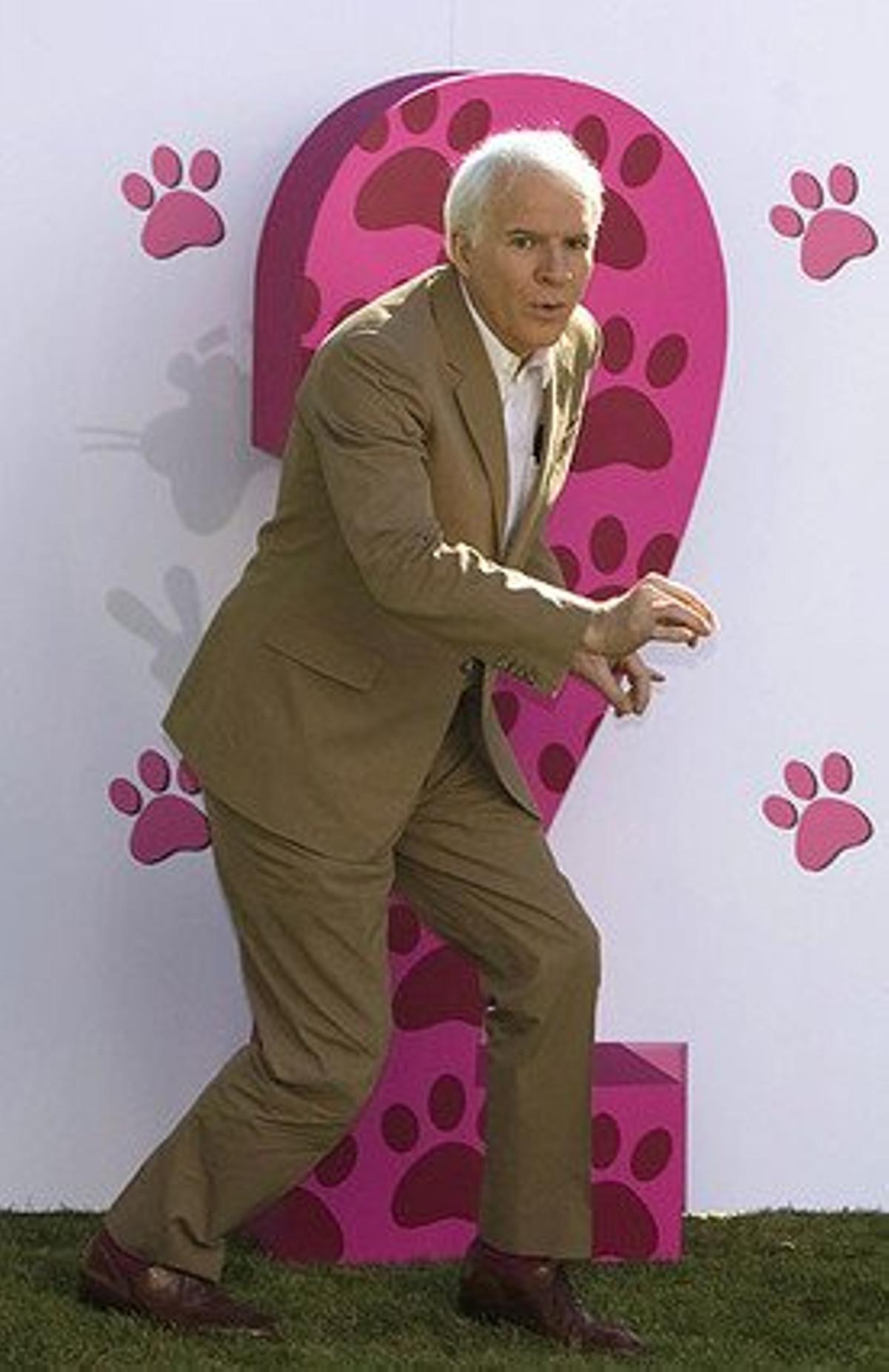 Steve Martin no se cansa de hacer 'La pantera rosa'